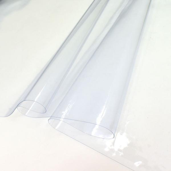 ●生地幅：約137cm●素材：ポリ塩化ビニール（PVC）100％【生地の詳細】テーブルクロス、飛沫防止のビニールカーテンに。可塑剤を含んでいます。別のフィルム等に色移りや変形のおそれがあります。アイロン、洗濯不可。汚れた場合はふき取って下さ...