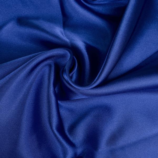 ●素材：ポリエステル100％●生地幅：約122cm【生地の特徴】高ドレープ性としなやかさを兼ね備えた上品なドレープサテンです。薄めで柔らかく多少の伸縮性と上品な光沢感があるので、フォーマルドレスやコスプレ衣装、小物や装飾まで幅広くご使用いた...