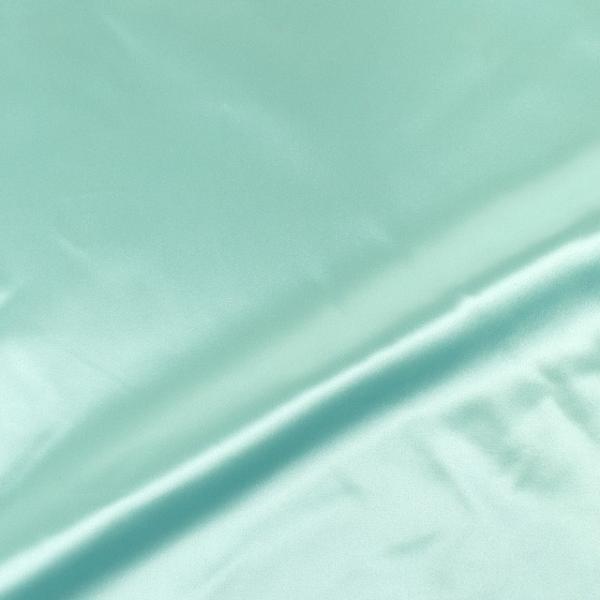 ●素材：ポリエステル100％●生地幅：約120cm【生地の特徴】上品で艶やかな光沢感が特徴の薄地のポリエステルサテンです。柔らかいサテンなのでドレープもよりやすく光沢感があるので華やかな衣装にも最適です。色数も豊富なのでコスプレ・お遊戯会の...