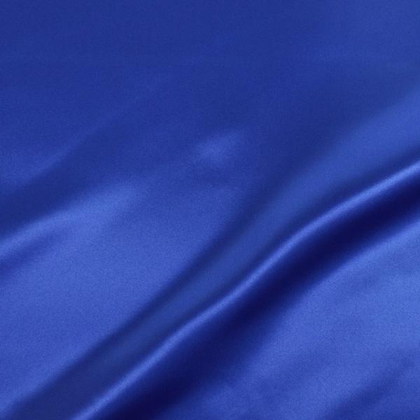 ●素材：ポリエステル100％●生地幅：約120cm【生地の特徴】上品で艶やかな光沢感が特徴の薄地のポリエステルサテンです。柔らかいサテンなのでドレープもよりやすく光沢感があるので華やかな衣装にも最適です。色数も豊富なのでコスプレ・お遊戯会の...