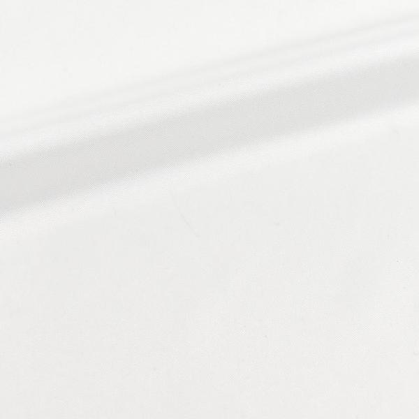 ●素材：ポリエステル100％●生地幅：約122cm【生地の特徴】異形糸の使用による、美しい高発色が特徴の裏地です。透けにくく、制電性に優れています。ソフトでしなやかな肌触りで、吸汗、速乾、防汚にも優れています。タフタタイプ。【お手入れ】40...