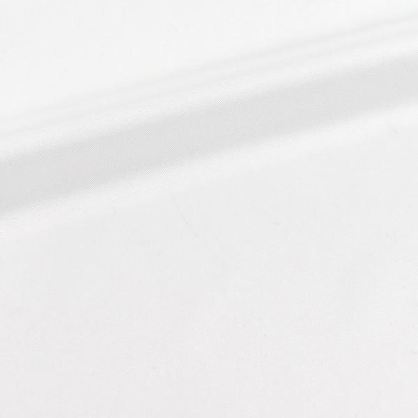 ●素材：ポリエステル100％●生地幅：約122cm【生地の特徴】異形糸の使用による、美しい高発色が特徴の裏地です。透けにくく、制電性に優れています。ソフトでしなやかな肌触りで、吸汗、速乾、防汚にも優れています。タフタタイプ。【お手入れ】40...