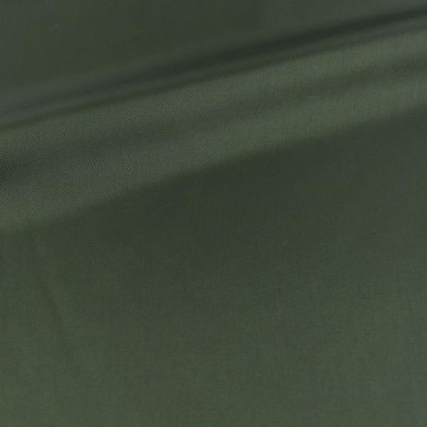 ●素材：ポリエステル100％●生地幅：約122cm【生地の特徴】異形糸の使用による、美しい高発色が特徴の裏地です。透けにくく、制電性に優れています。ソフトでしなやかな肌触りで、吸汗、速乾、防汚にも優れています。タフタタイプ。【お手入れ】40...