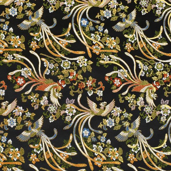 ●素材：ポリエステル100％●生地幅：約70cm【生地の特徴】ハリのあるしっかりとした金襴です。お人形や、衣装用などに人気の生地です。お洗濯はできません。※衣料用ではございません。※ロットにより織り具合にバラツキがあるため、柄のサイズが異な...