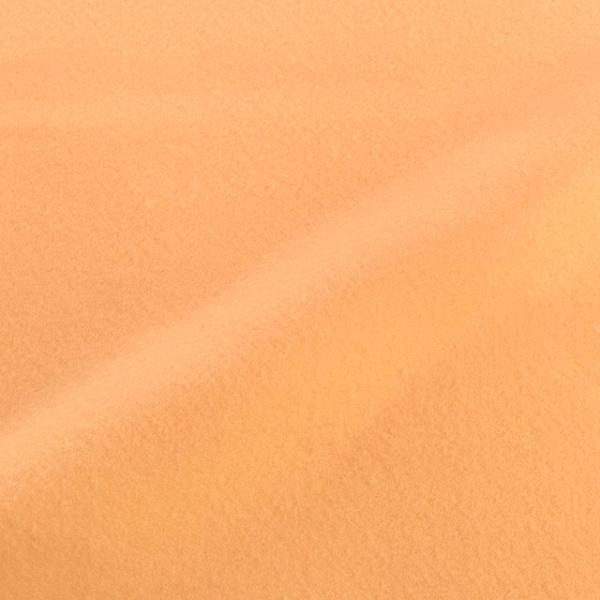 ●素材：ポリエステル100％●生地幅：約100cm●厚さ：約1mm【生地の特徴】切りっぱなしでも糸のほつれなどがない1mm厚のフェルト生地。ソフトな感触で針通りも良く、ポリエステルの特性を生かした鮮やかな色彩が特長。【ご注意】・摩擦に弱く、...