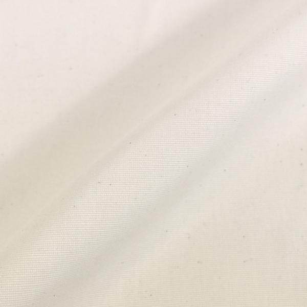 ●素材：綿100％●生地幅：約110cm【生地の特徴】ヨコ畝が特徴的なコットン素材のグログランです。肌触りがよく、適度な厚み・ハリがありますので、コートやジャケットにぴったり。ボリューミーなスカートの作成などにも◎若干光沢感もあるので、衣装...