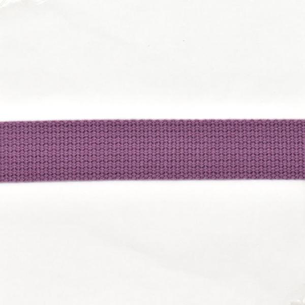 ●素材：アクリル100%●サイズ：約25mm幅/約2mm厚【商品の詳細】袋とじ織のカラーテープです。ソフトな肌触りなので入園入学などの子供用グッズにもおすすめです。25mm幅はお子様でも握りやすく、レッスンバッグ・上履き入れ、子供用のリュッ...