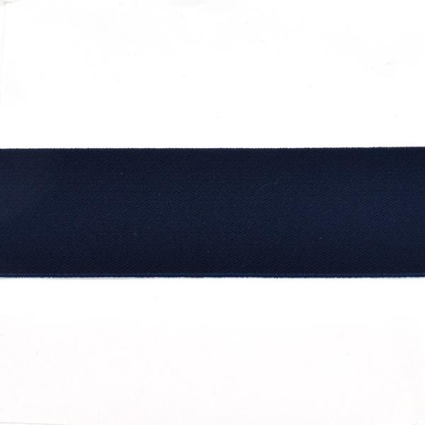 ●素材：ナイロン40％、ポリエステル30％、天然ゴム20％、スパンレーヨン10％【商品の特徴】しっかりした厚みのゴムテープです。ベルトなどに適しています。