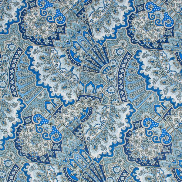 ●素材：綿100％●生地幅：約108cm【生地の特徴】上品な艶とやわらかな肌ざわりが特徴のリバティ・ファブリックスのタナローン。織の密度が高く、しなやかで豊かなドレープ性があります。ブラウスやワンピース、スカートなどの衣類の他、小物やインテ...