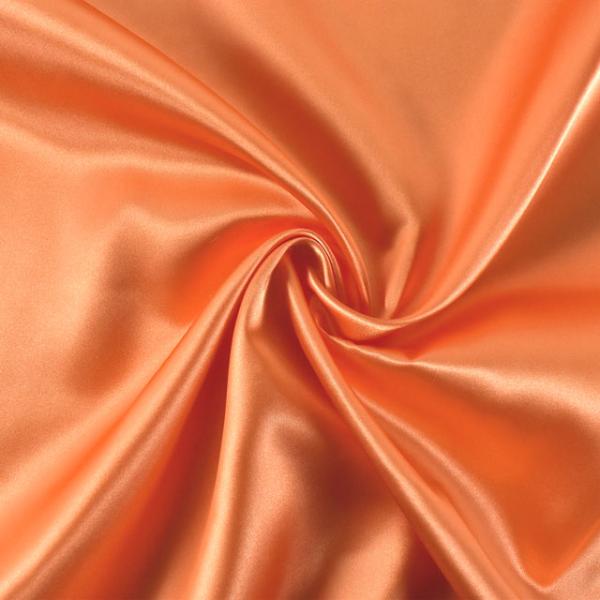 ●素材：ポリエステル100％●生地幅：約122cm【生地の詳細】ポリエステル素材の薄手サテン生地です。美しい光沢と発色性に優れ、柔らかくてしなやかな風合いが特徴です。色数も豊富で、お手頃価格なのがポイントです。発表会や学芸会などの衣装やコス...