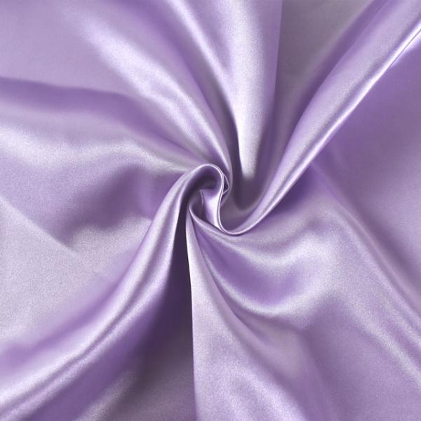 ●素材：ポリエステル100％●生地幅：約122cm【生地の詳細】ポリエステル素材の薄手サテン生地です。美しい光沢と発色性に優れ、柔らかくてしなやかな風合いが特徴です。色数も豊富で、お手頃価格なのがポイントです。発表会や学芸会などの衣装やコス...