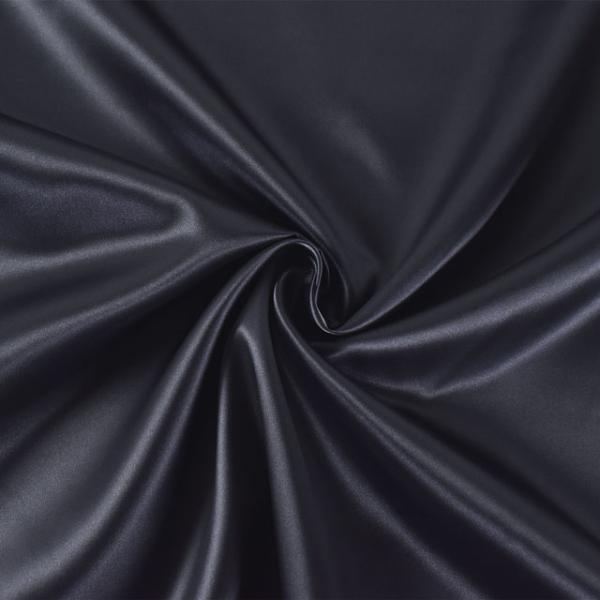 ●素材：ポリエステル100％●生地幅：約122cm【生地の詳細】ポリエステル素材の薄手サテン生地です。美しい光沢と発色性に優れ、柔らかくてしなやかな風合いが特徴です。色数も豊富で、お手頃価格なのがポイントです。発表会や学芸会などの衣装やコス...