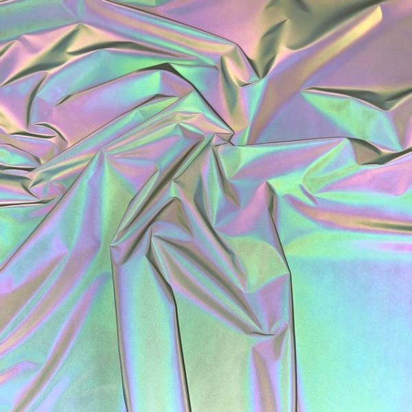 ●素材：ポリエステル25％、金属化合物コートガラスビーズ55％、透明ウレタン樹脂20％●生地幅：約100cm【生地の特徴】フラッシュ撮影をすることによりオーロラのように光る生地です。衣装はもちろん、小物にしてもスペシャルな作品になります。【...