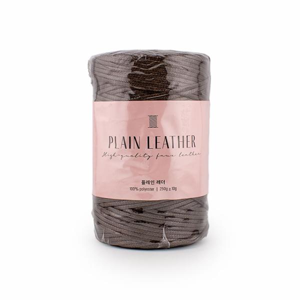●素材：ポリエステル 100%●容量：250±10g/145ｍ±2m●使用針：棒針6〜10号（4〜5mm）/かぎ針7.5/0〜8/0号（4.5〜5mm）●生産国：韓国【商品の説明】韓国の毛糸ショップYarn-aのPlain Leatherは...