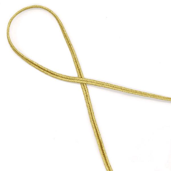 ●素材：ポリエステル100％●サイズ：約4mm幅※サイズはロットにより多少差があります。あくまで目安としてお考えください。【商品の特徴】フィッシュボーンのように編まれたラメブレード。縁飾りだけでなく、衣装などで柄を表現したいときにもおすすめ...