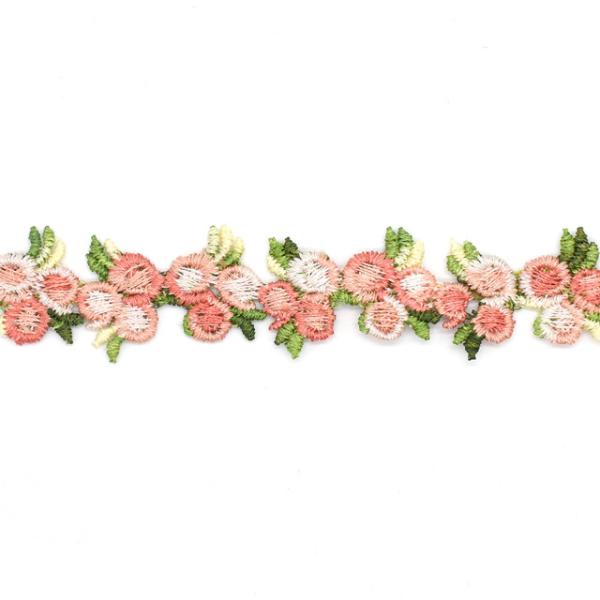 ●素材：ポリエステル100％●サイズ：約20mm幅（計測する部分や、ロットにより多少の差が生じます）※10cm単位での切り売りでございますが、10cmの範囲に含まれるお花の数がロットにより異なることがございます。【商品の詳細】ブーケのように...