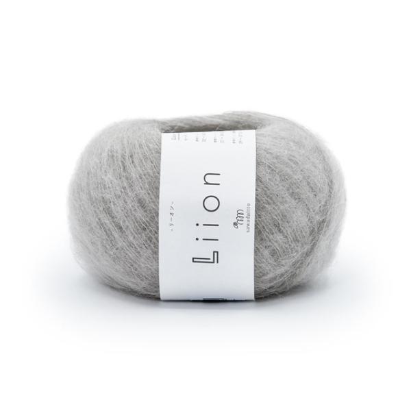 ●素材：モヘヤ（キッドモヘヤ）55％、ナイロン30％、ウール15％●容量：20g玉巻（約250ｍ）●使用針：棒針 1本取り0〜2号、2本取り3〜6号かぎ針 2本取り3/0〜5/0号●標準ゲージ：棒針 1本取り32〜36目・42〜50段、2本...