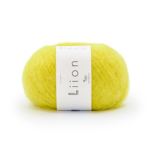 ●素材：モヘヤ（キッドモヘヤ）55％、ナイロン30％、ウール15％●容量：20g玉巻（約250ｍ）●使用針：棒針 1本取り0〜2号、2本取り3〜6号かぎ針 2本取り3/0〜5/0号●標準ゲージ：棒針 1本取り32〜36目・42〜50段、2本...