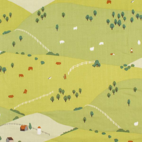 ●素材：綿100％（ダブルガーゼ）●生地幅：約110cm（プリント有効幅約108cm）【生地の特徴】緩やかに広がる丘陵地で、牛や羊がのんびり草を食む様子が描かれた「FARM」。よく見るとファーマーや牧羊犬もいます。柔らかいダブルガーゼ生地で...