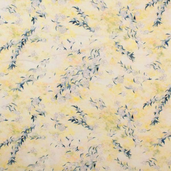 ●素材：綿85％　麻15％●生地幅：約110cm【生地の特徴】自然をモチーフにした水彩の絵画作品を制作されているAyano Ichiyanagiさんのテキスタイルシリーズ"yui"。水彩画の色合いが、柔らかな印象を与え、心地よい風が吹き抜け...