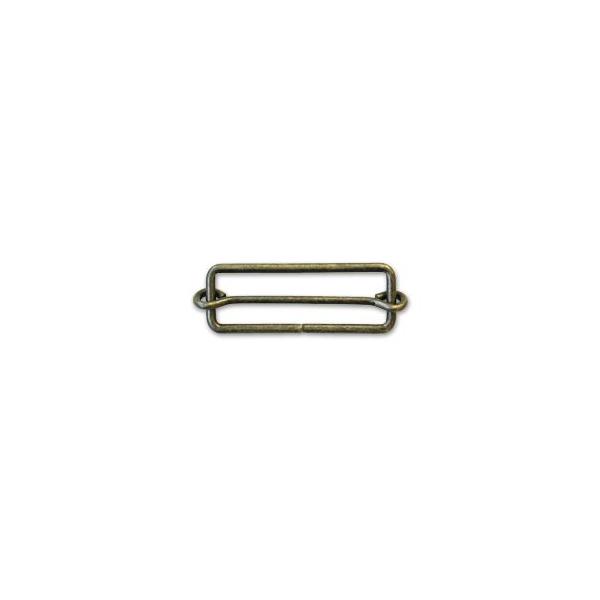 ●素材：主に鉄●サイズ：通し幅内径 約50mm　/　高さ内径 約16mm　/　線径 約2.5mm（ピンの線径 約2mm）●内容：1個入り※サイズには若干の誤差が生じる場合がございます。【商品の詳細】小物作成に便利な、チェリーナの金属コキカン...