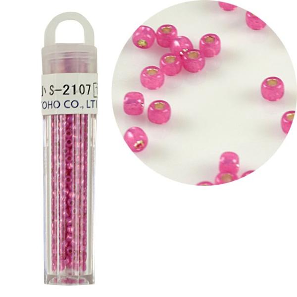 ●素材：ガラス●サイズ：外径 約2.0mm〜2.2mm●加工：銀メッキ着色（スキビーズの穴の中を、銀でメッキしたもの）●内容：4g（約420粒）【商品の詳細】プラスチック製の8角形のケースに入っています。全体的に丸みを帯びたビーズです。【ご...