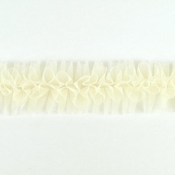 ●素材：ポリエステル100％●サイズ：長さ約1.3m巻、幅約5cm【商品の特徴】しなやかなチュールにタックを入れてボリュームを持たせたトレンド感のあるテープです。モバイルストラップやバッグの持ち手、お洋服の衿や袖・裾等のポイント使いにもおす...