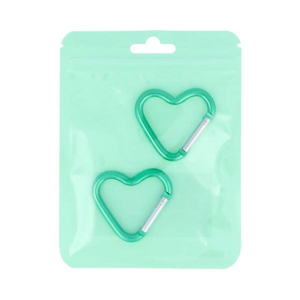 ●素材：アルミニウム●内容：2個入●サイズ：画像参照【商品の詳細】バッグなどの付け外しに便利なカラビナが、推し活をさらに楽しめるキュンと可愛いアイテムになりました。推し色にも合わせやすい6色展開です。