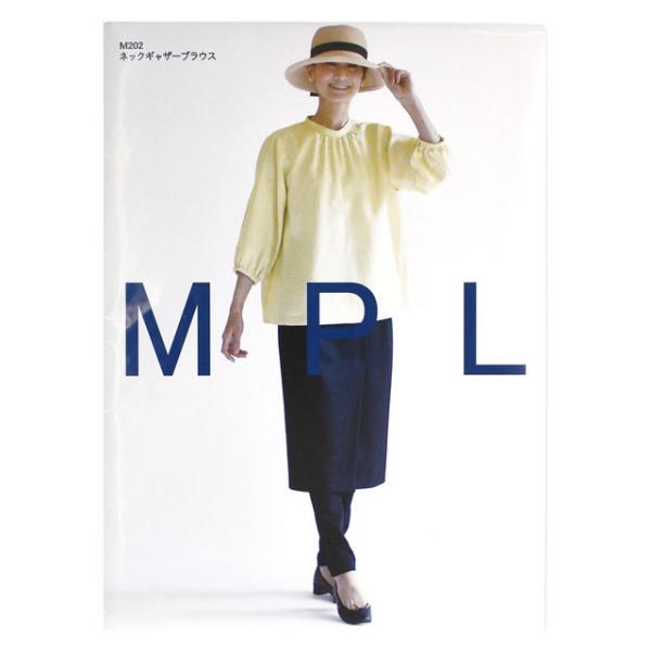 ●型紙内容：大人（身長160cm前後、バスト75〜104cm）用のネックギャザーブラウス●内容：実物大型紙、説明書●おすすめの布地：薄地〜中厚程度のソフトな布地。（ローン/ブロード/サテン/タイプライター/ビエラ/綿/リネンなど）【商品の詳...