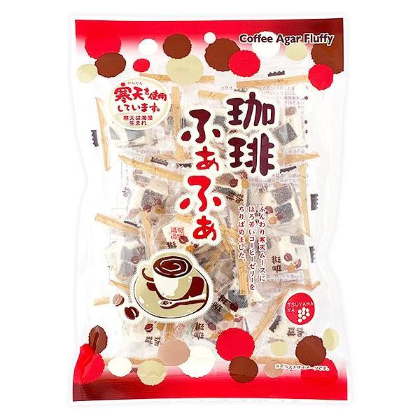寒天にメレンゲを合わせて、寒天コーヒーゼリーをちりばめました。
