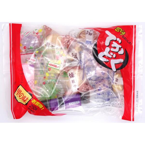 半生菓子を詰め合わせた商品です。家庭、職場でも召し上がれます。