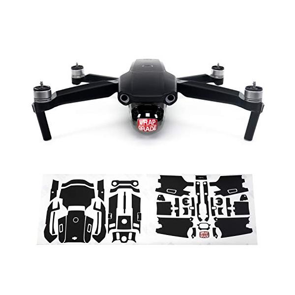 色：ステルスブラックDJI Mavic Air 2専用にカットされたスキンシール。ドローン本体は含みません。ステルスブラック は数ある黒いラップ素材の中でも「漆黒」という言葉がふさわしい、ツヤの限りなく少ない厳選した素材を使用しています。*...