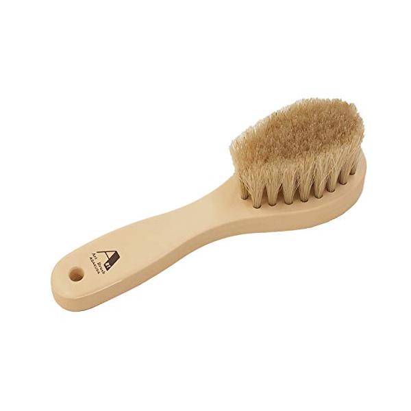 木のように丈夫で加工しやすく環境を破壊しない、石油使用量削減のエコロジー素材Eペレットを使ったホコリ取り 衣類用です。カシミヤ・ウール・ツイード・モヘヤ・毛皮など衣類全般に使用できます。ほこりや花粉や外気に含まれる目に見えないゴミだけでなく...