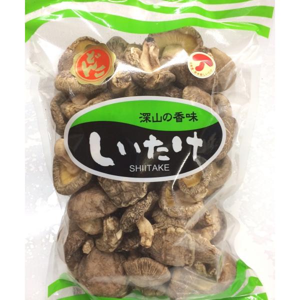 ※北海道は送料４００円、沖縄県は送料1,000円がかかります。国産のどんこ椎茸です。業務用500ｇ袋、選別済みでサイズ（5〜6ｃｍ）だいたい揃っています。賞味期限　製造から１年