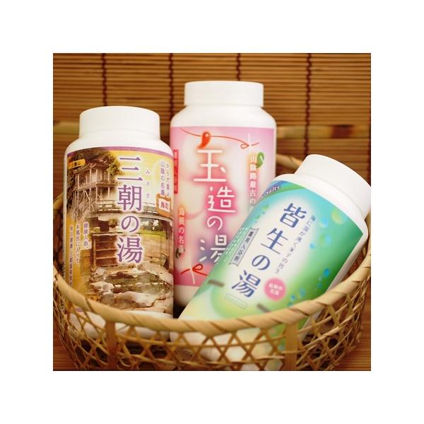 500グラム　使用回数約20回分［玉造の湯、皆生の湯、三朝の湯］商品サイズ（1本あたり）：）約7×7×16cmご当地の温泉気分を味わえるのが楽しい、山陰の名湯をイメージした入浴剤です。
