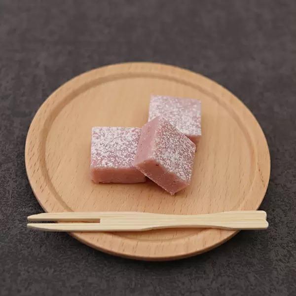 【地域限定送料無料】(※北海道・沖縄・一部離島等除く) 業務用食品★スイーツの美味しさをさらに引き出す!ダ・ヴィンチ グルメソースで楽しむフードペアリング★人気の生チョコに”いちご”が加わりました！ベルギー産チョコレート（チョコレート中ベル...