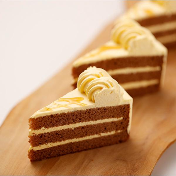 【地域限定送料無料】(※北海道・沖縄・一部離島等除く) 業務用食品ココアスポンジをバナナ風味のカスタードホイップでたっぷりとコーティング。食べた瞬間、バナナの香りがふわっと口の中に広がります。＜アレルゲン＞小麦、卵、乳成分、大豆、バナナ■内...