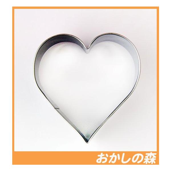 パソコンの方はこのまま下にスクロールすると商品の詳細が確認できます。スマートフォンの方は、↓『商品情報をもっと見る』を押して詳細やサイズの確認ができます。