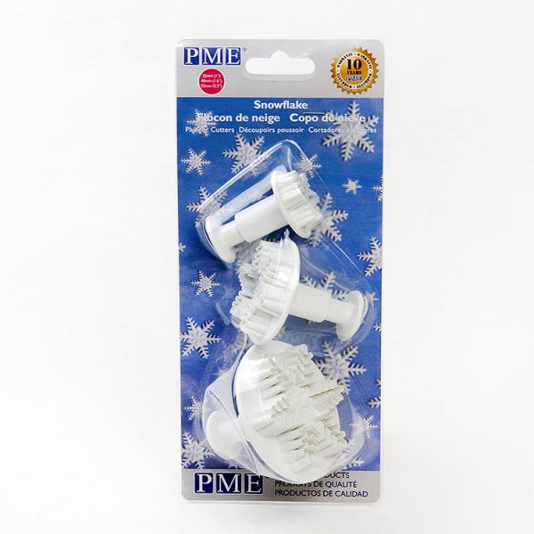 パソコンの方はこのまま下にスクロールすると商品の詳細が確認できます。スマートフォンの方は、↓『商品情報をもっと見る』を押して詳細やサイズの確認ができます。