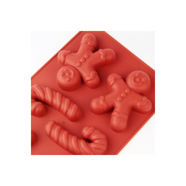 パソコンの方はこのまま下にスクロールすると商品の詳細が確認できます。スマートフォンの方は、↓『商品情報をもっと見る』を押して詳細やサイズの確認ができます。