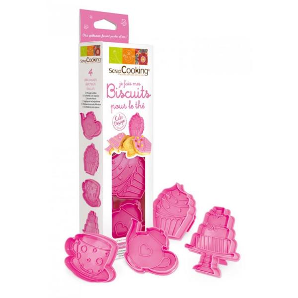 パソコンの方はこのまま下にスクロールすると商品の詳細が確認できます。スマートフォンの方は、↓『商品情報をもっと見る』を押して詳細やサイズの確認ができます。