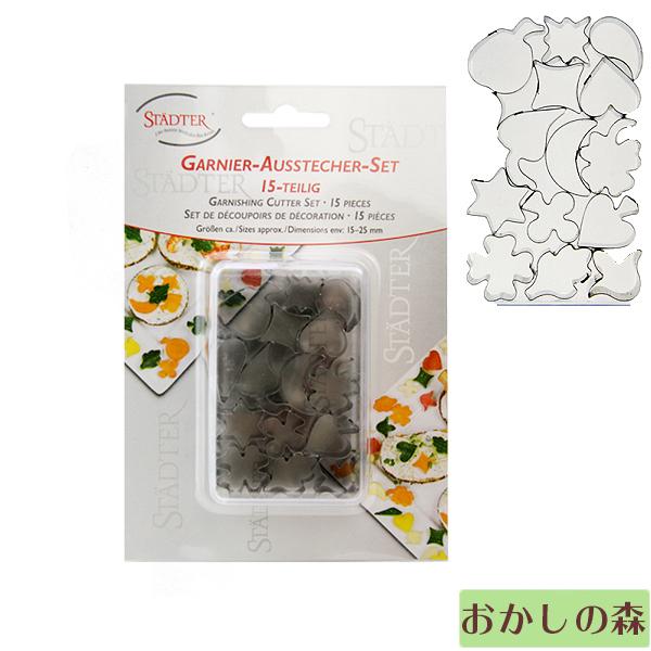 パソコンの方はこのまま下にスクロールすると商品の詳細が確認できます。スマートフォンの方は、↓『商品情報をもっと見る』を押して詳細やサイズの確認ができます。