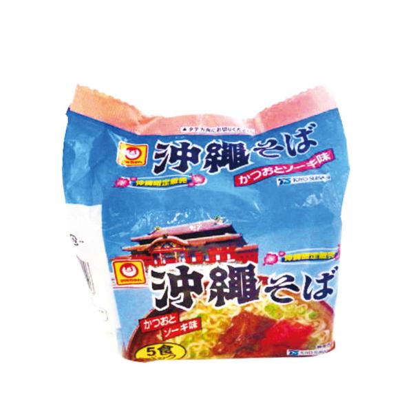 ご自宅で手軽な沖縄そばはいかがでしょうか？一般的な並そばは、かまぼことネギをトッピング。少しリッチにソーキ（スペアリブ煮込み）や三枚肉(豚角煮のスライス)をのせて。辛味に一味唐辛子やコーレーグース（島とうがらしの泡盛漬け）紅しょうががよく合...