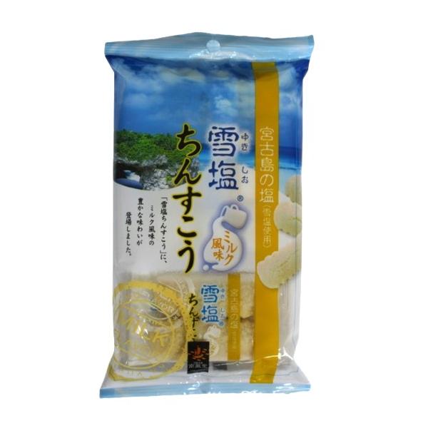 宮古島の「雪塩」を使用したちんすこう。さらにミルクも加わって、甘じょっぱい風味の中にミルクの優しい甘さを感じます。お土産やおやつに人気の商品です。