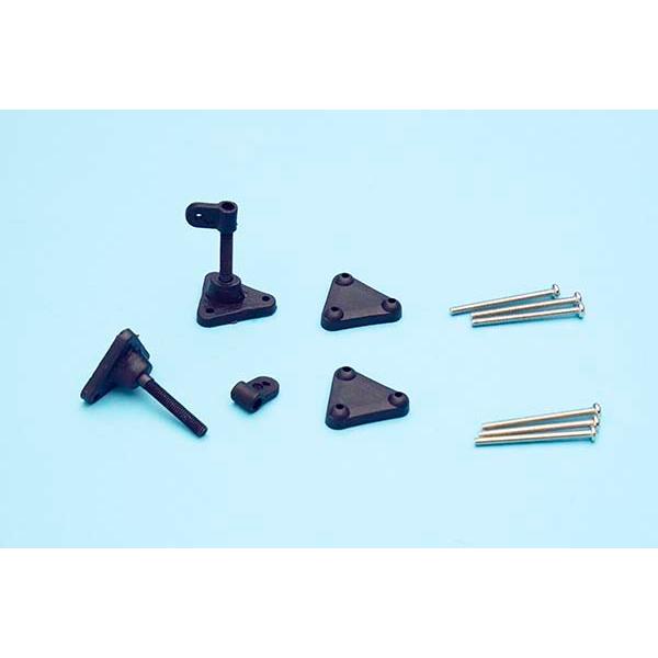 中型機用コントロールホーン。ホーンに3mmボルトを使用しているため 破損や曲がりの心配が無い。ホーン部ネジ：3mmφｘ30mm取付ネジ：2mmφx20mm