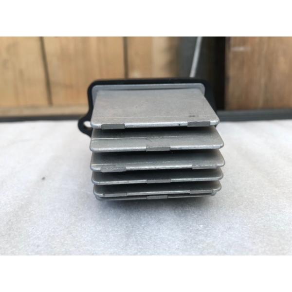 状態は別の欄に記載あり***商品情報***商品名：ヒーター ブロア レジスターメーカーNo：MQ502093パーツNo：51589-10250登録番号：10212A***車両情報***メーカー：ミツビシ車名：デリカ D2類別型式：16804...