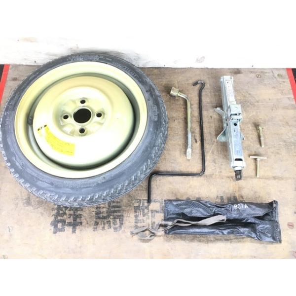 状態は別の欄に記載あり***商品情報***商品名：14インチ 応急タイヤ 車載 工具 セットメーカーNo：T115/70D14パーツNo：ハブ径約54mm4H PCD100ブリヂストンタイヤ止めネジ、パンタグラフジャッキ（600kg）、ジャ...