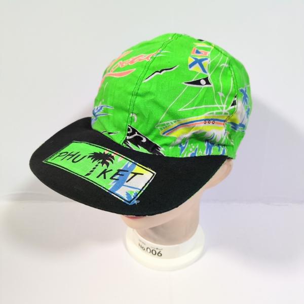 柄がおしゃれで目を引くアイテムです！