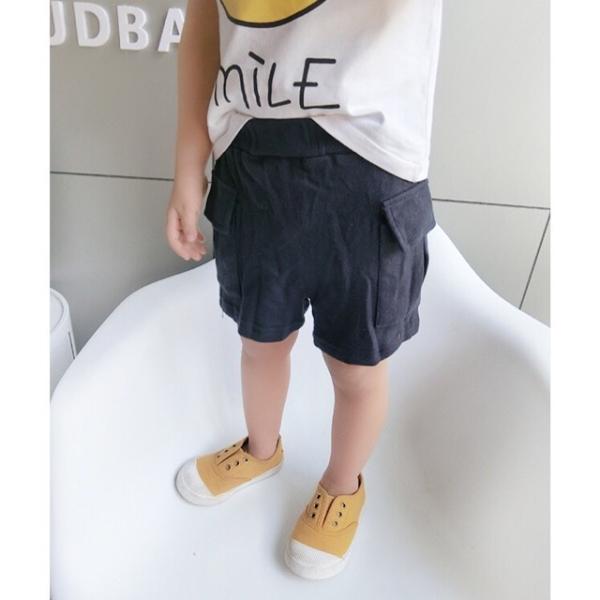 夏でも履きやすく、ウエストはゴムで着脱楽ちん♪シンプルなデザインだから飽きがこない☆両サイドのポケットが2つあります。【サイズ】80cm・90cm・100cm・110cm・120cm【カラー】ブラック・グレー・ネイビー【生地感】生地：硬めー...