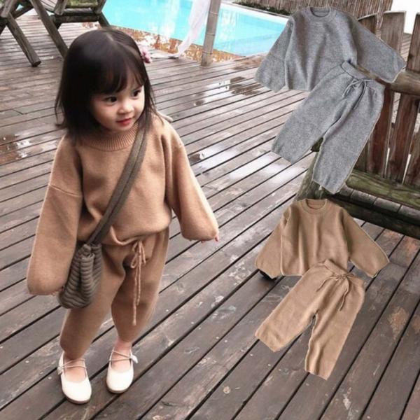 同じニット素材のニットトップスとワイドパンツのセットでもちもちの素材が肌触りが良く着心地バツグン☆それぞれシングルユースできてコーディネートの幅が広がるアイテムです！【サイズ】80cm・100cm・110cm・120cm・130cm【カラー...